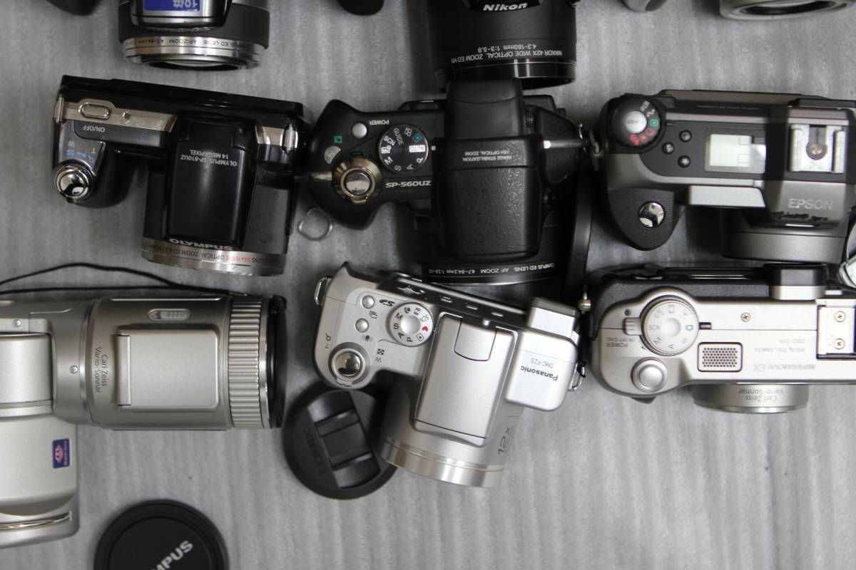 16 デジタルカメラまとめ ボディ コンデジ Canon eos 10D Olympus E-30 Nikon D80 AF-s 55-300mm coolpix P530 P510 XG-1 ...