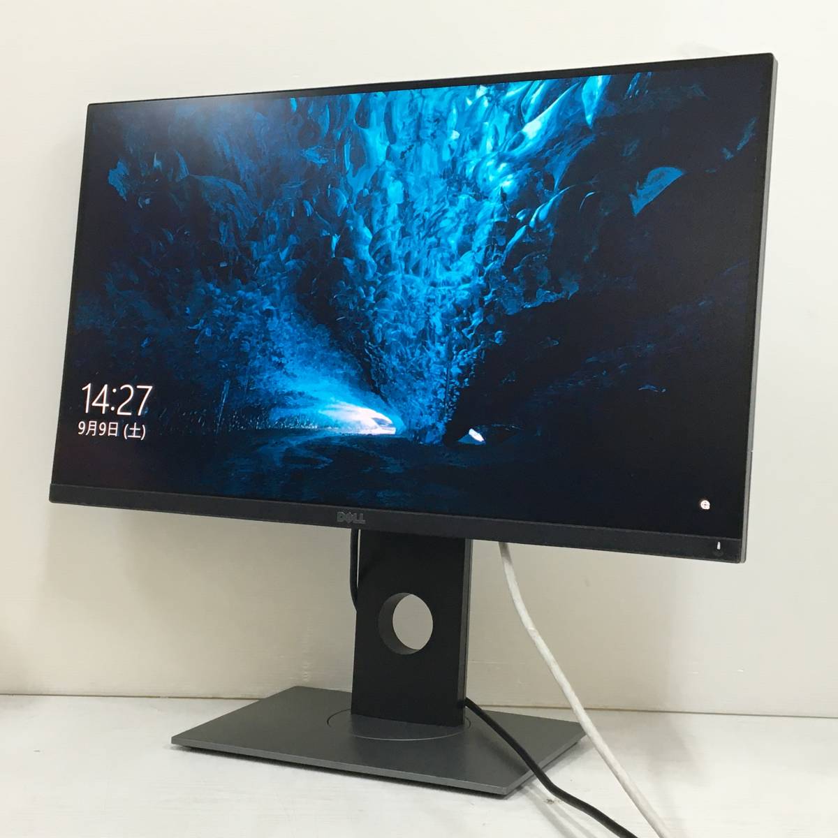 良品 Dell UP2716D ワイド液晶モニター 27インチ WQHD 2560x1440 HDMIx2/DisplayPortx1 ...