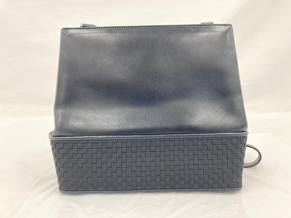 Salvatore Ferragamo サルヴァトーレフェラガモ ショルダーバッグ 黒 レザー BA21 5190 CAAV3010(かばん ...