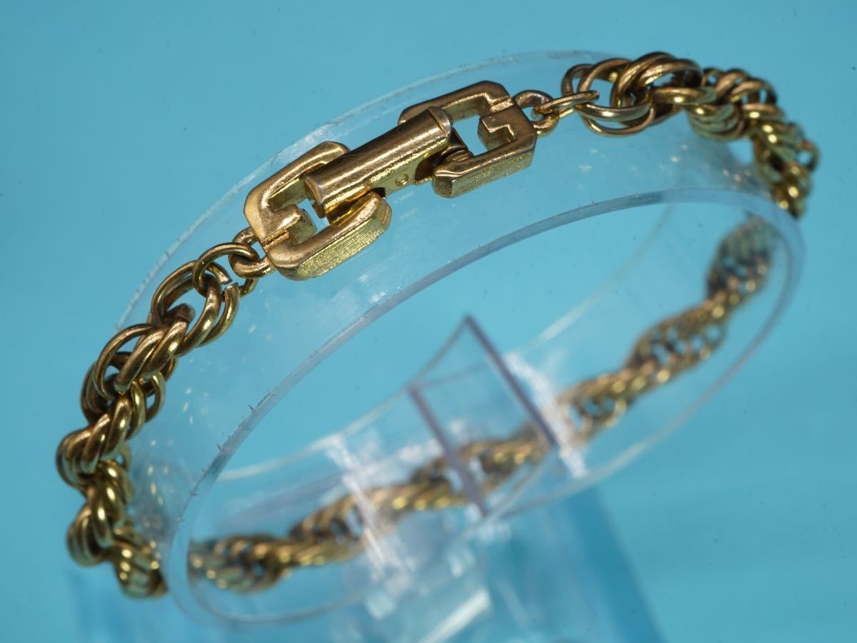 43 GIVENCHY ジバンシィ ジバンシー ブレスレット ゴールドカラー TIA(ブレスレット、バングル)｜売買されたオークション情報、yahooの商品情報をアーカイブ公開 ...
