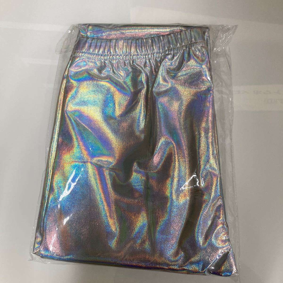 124034超光沢エナメル系発色伸縮性ボンデージ風レギパンレギンスホワイトパールギンギラ東京より発送(レギンス、トレンカ)｜売買された ...