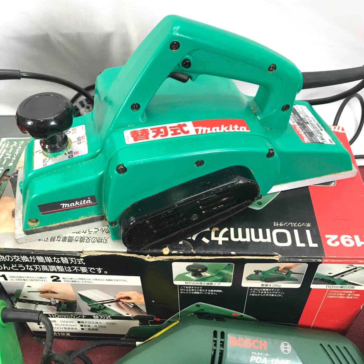 ジャンク品 電動工具 9点セット BOSCH PEX12 AE /POF 400A/PSE 180E /PFZ 550PE/PDA120E Makita M192/9520/M370 ...