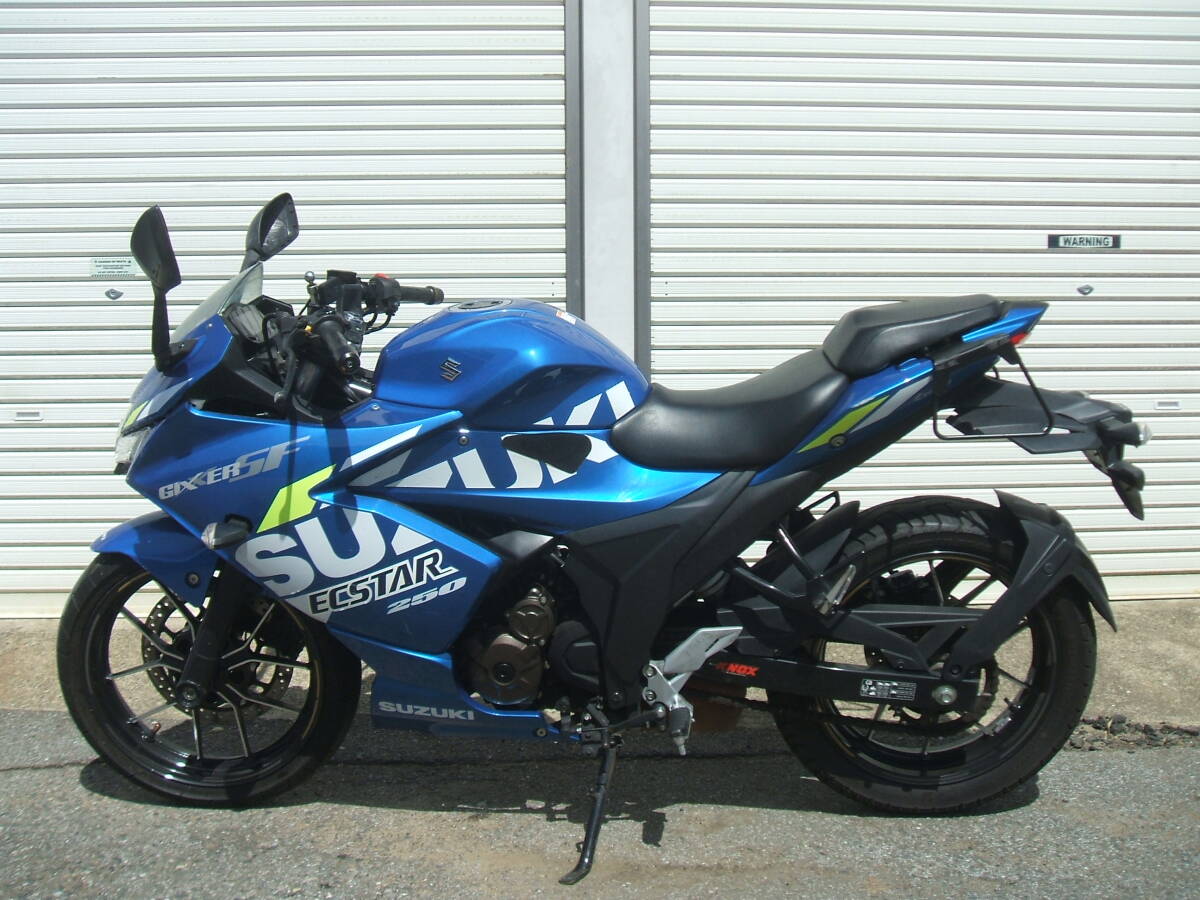 スズキ ジクサー250SF GIXXER 書類付き レストアベース CBR250RRZXR250GSX250RYZF-R25(126cc ...