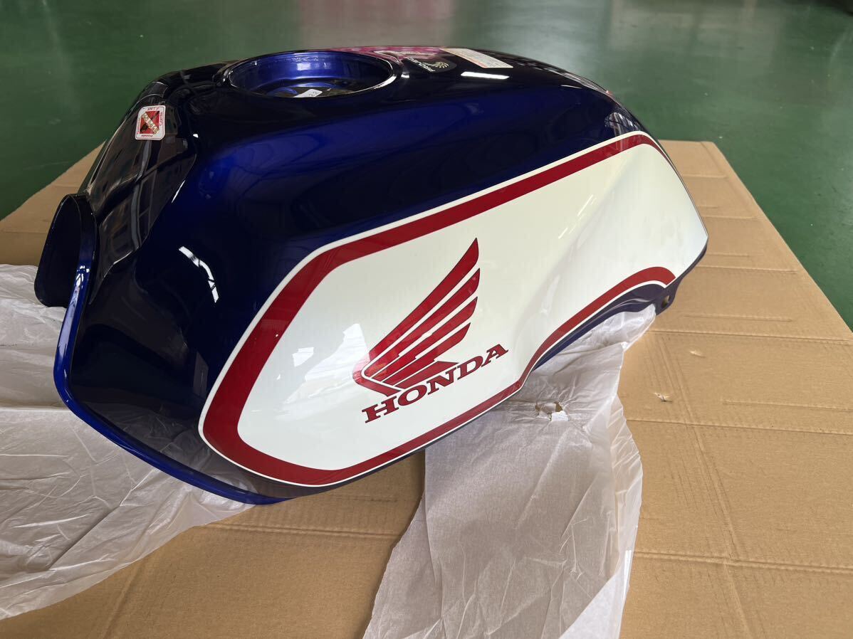 CB1300SF SC40 タンクの値段と価格推移は？｜132件の売買データからCB1300SF SC40 タンクの価値がわかる。販売や買取 ...