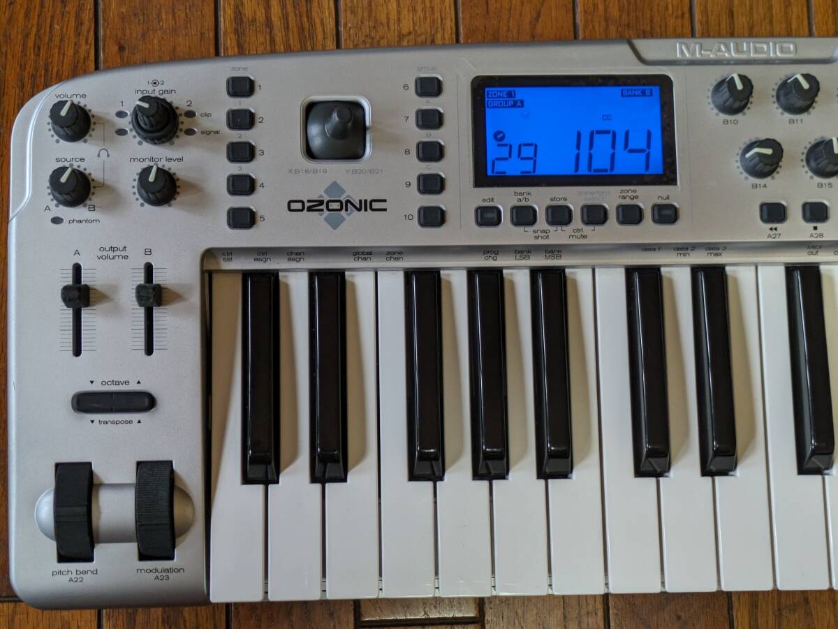 M-AUDIO OZONIC 外観 電源確認済 社外品電源アダプター付き(MIDIキーボード、コントローラー)｜売買されたオークション情報 ...