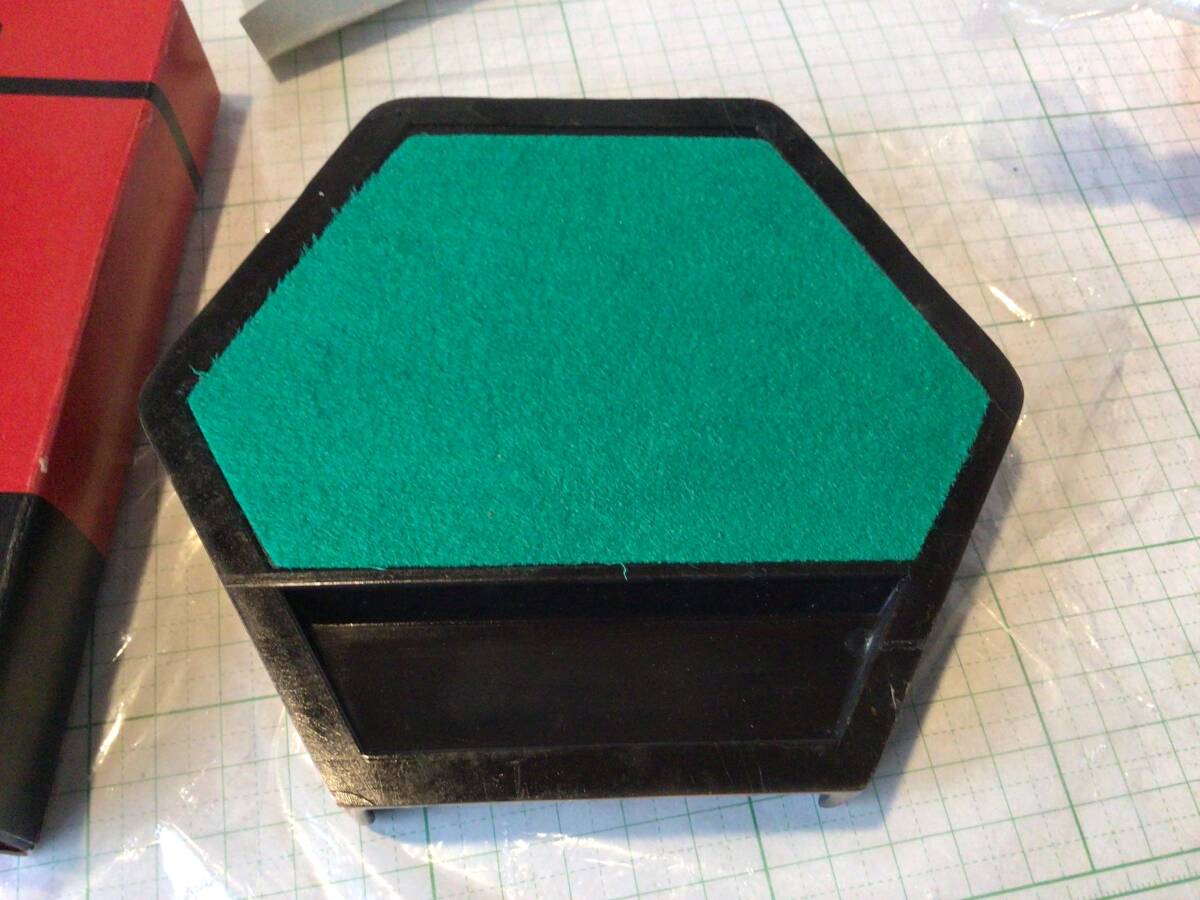 nissan datsun F30 F31 F32 LEOPARD レパード ノベルティ 灰皿 パッティング灰皿(その他)｜売買された ...