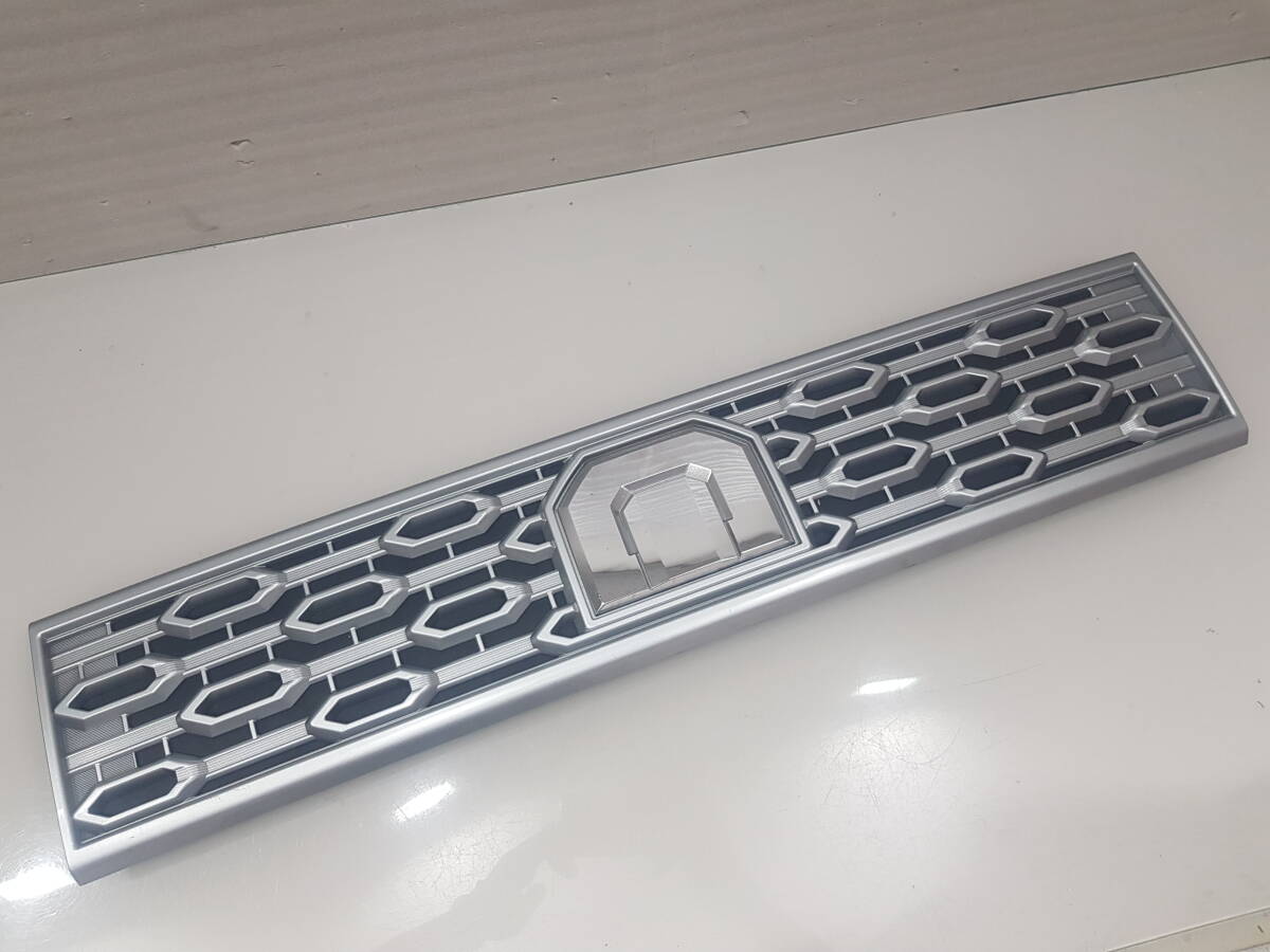 ダイハツ ウェイク LA700S LA710S 純正 フロントグリル ラジエーターグリル シルバー 53105-B2200 6205 ...