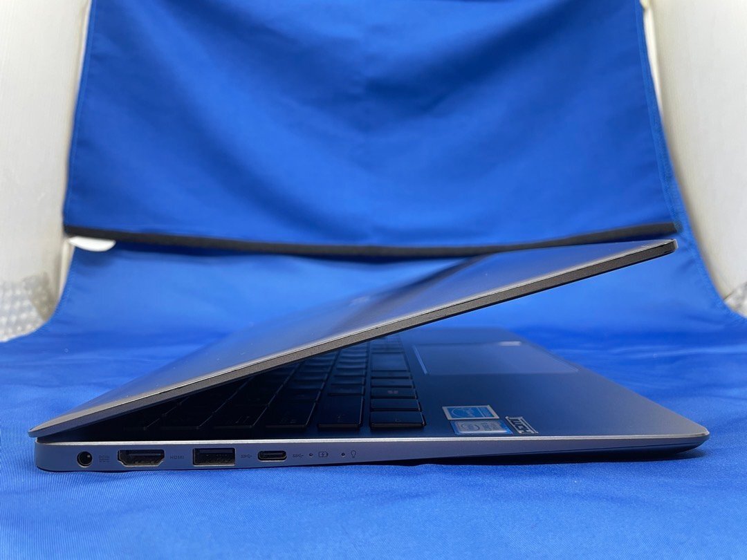 ASUS ZenBook 13 UX331UA Corei5-8250U 8GB SSD256GB Wi-Fi webカメラ ...