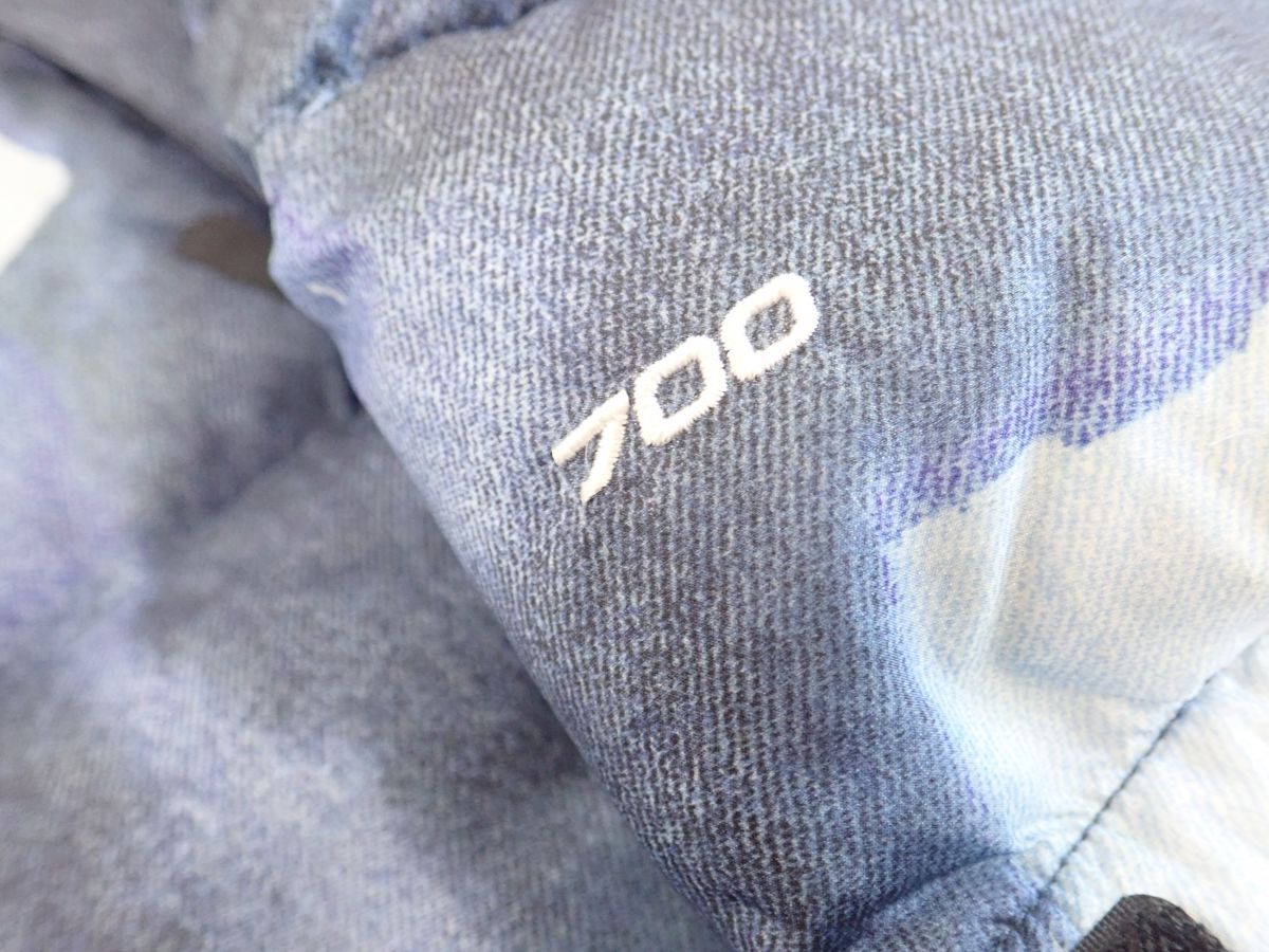 営AB1000-100 Supreme シュプリーム/THE NORTH FACE ノースフェイス ND52100I BleAched Denim Print Nuptse Jacket ヌプ ...