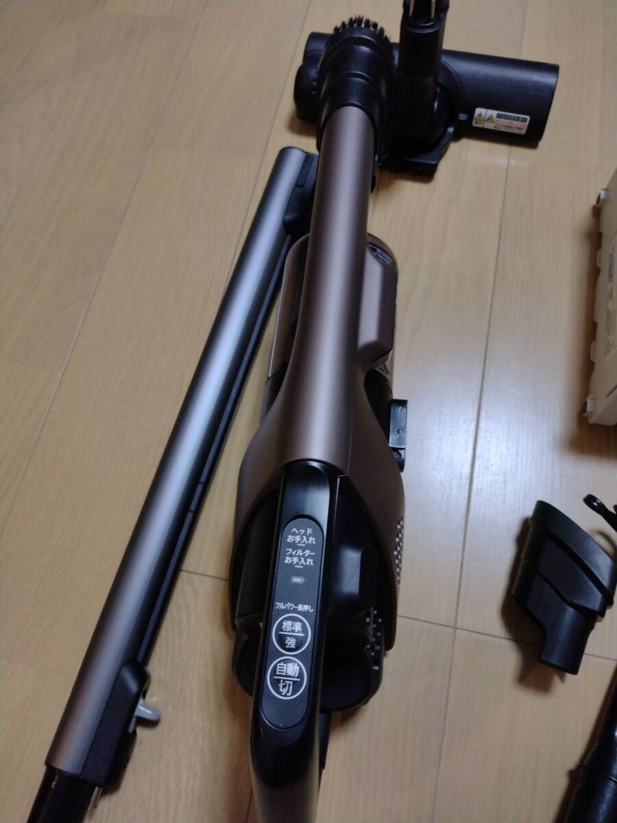 シャープ 掃除機 EC-KH9X-T 2023年製 バッテリー 同等(シャープ)｜売買されたオークション情報、yahooの商品情報をアーカイブ公開 - オークファン（aucfan.com）