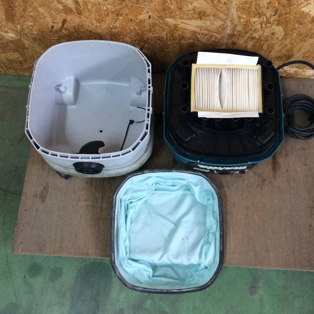 TH-5369 品 makita マキタ 粉じん専用 業務用 集じん機 VC0830 ホース付き 佐川送料着払い(集塵（しゅうじん）機)｜売買されたオークション情報、yahooの商品情報を ...