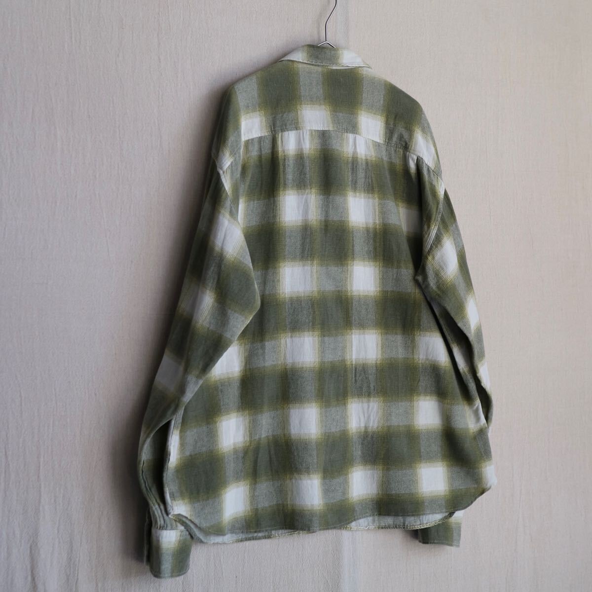 イタリア製 Vintage オンブレ チェック シャツ / L コットン ベージュ カーキ グリーン ユーロ ビンテージ T4-12013-9475(Lサイズ)｜売買されたオークション情報 ...