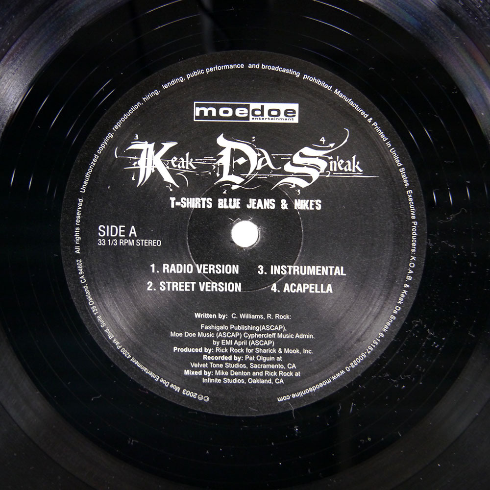 KEAK DA SNEAK/T-SHIRTS BLUE JEANS & NIKES / KNOW WHAT I’M TALKIN BOUT "YADAMEAN "/MOE DOE ...