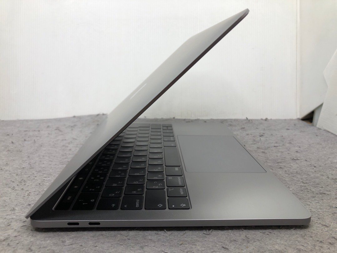 Apple MacBook Pro 13inch 2019 Two Thunderbolt 3 ports A2159 Corei5 ...