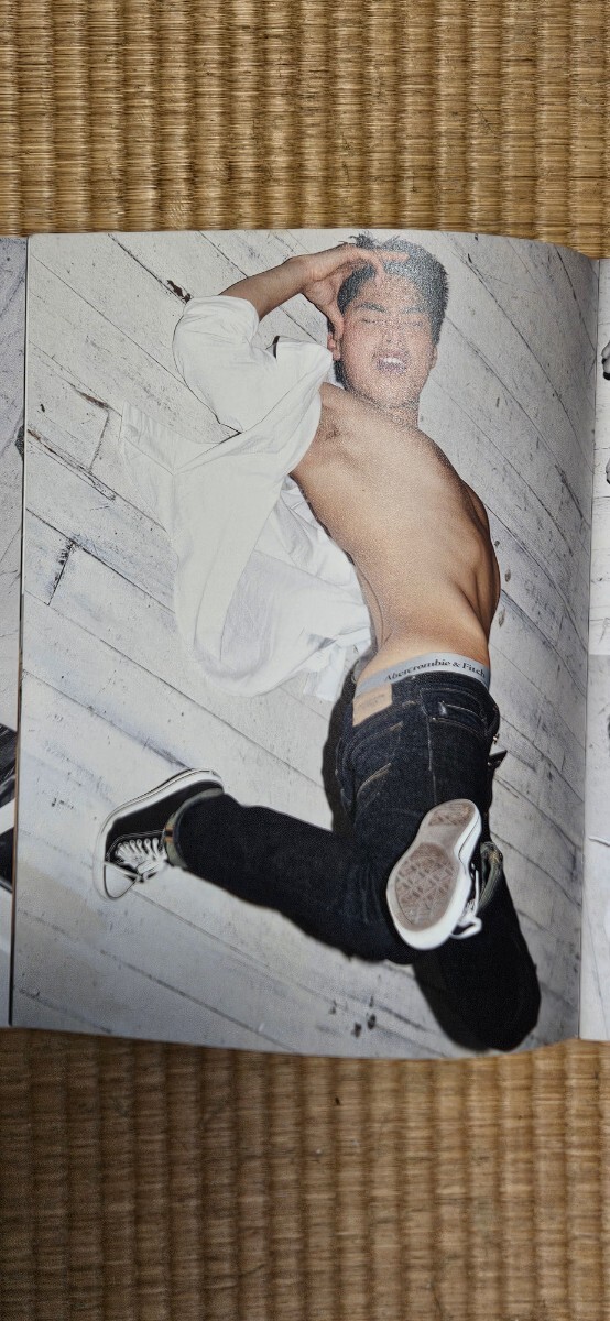 ④レスリー キー 男性 ヌード 写真集 SUPER RYO(アート写真)｜売買されたオークション情報、yahooの商品情報をアーカイブ公開 - オークファン（aucfan.com）