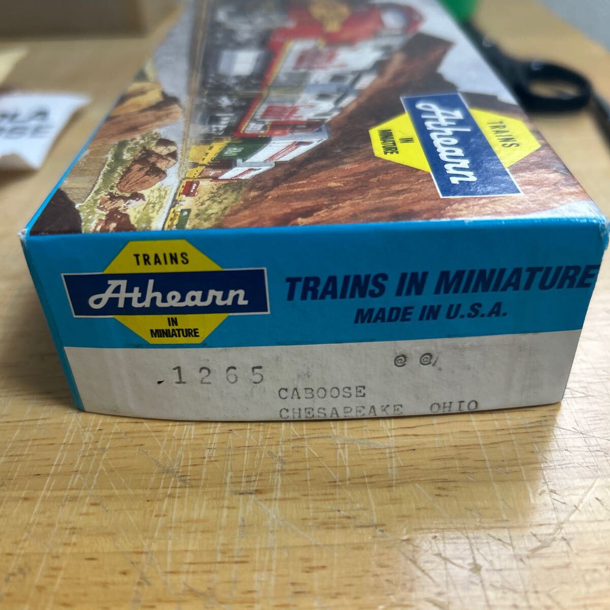 ② Athearn 3set 1265 CABOOE CHESAPEAKE OHIO 1252 CABOOSE UNION PACIFIC 1100 WORK TRAIN BOX CAR ...