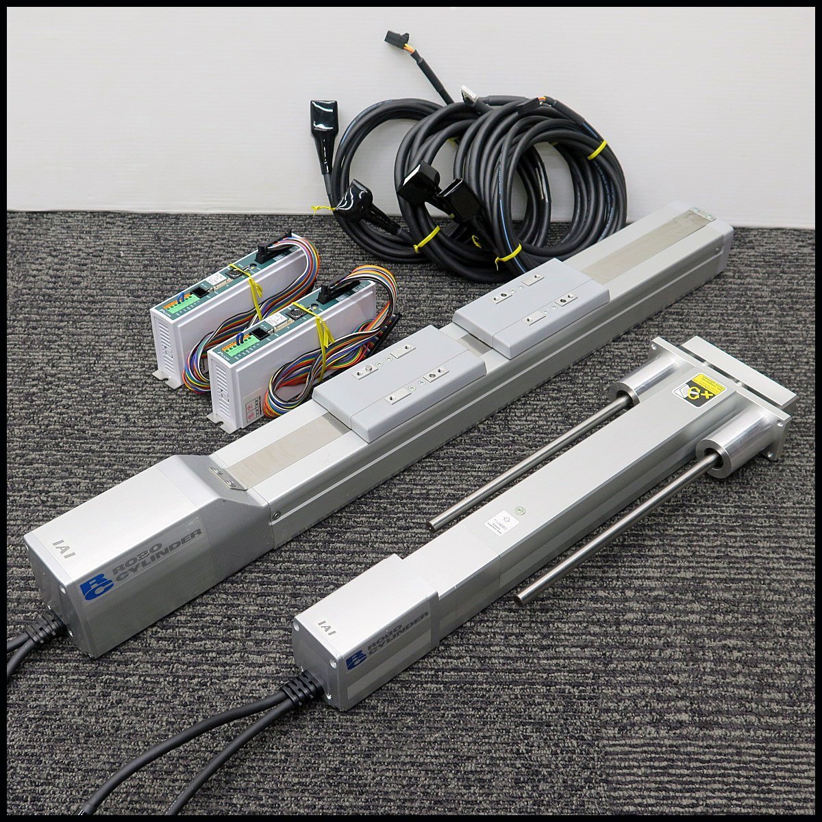 B IAI ロボシリンダー 電動シリンダー RCP2-SA7C-I-56P-16-400-P1-R02-W-SP/RCP2-RGD4C-I-42P-5-200-P1-R03-B/ROBO ...