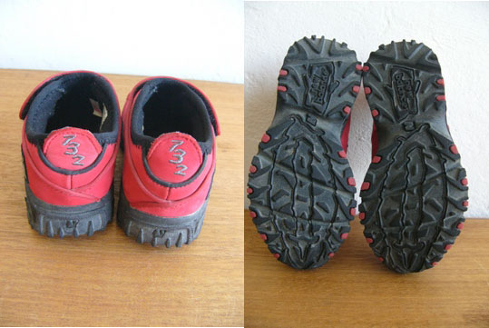 new balance 732 黒赤 ニューバランス732 16.5cm(16cm～)｜売買されたオークション情報、yahooの商品情報を ...