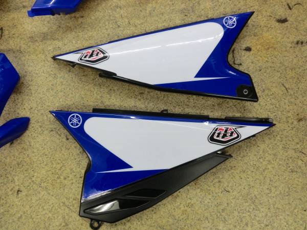 WR250X/R純正外装セットFACTORY EFFEX ファクトリーFX デカール(セット)｜売買されたオークション情報、yahooの商品情報をアーカイブ公開 - オークファン（aucfan ...