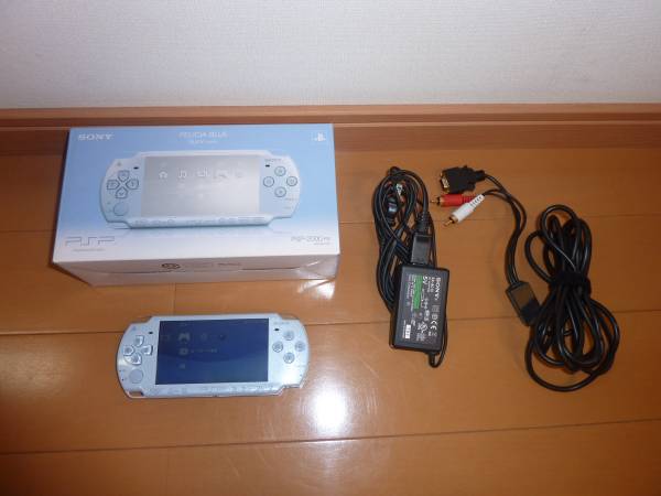 PSP-2000フェリシアブルー+1Gメモリ+D端子出力ケーブル(PSP2000シリーズ)｜売買されたオークション情報、yahooの商品情報を ...
