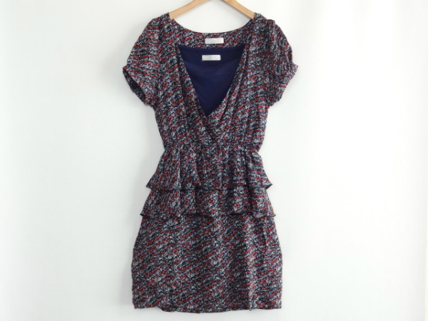 Feroux フェルゥ 花柄ワンピース オンワード樫山(フェルゥ)｜売買されたオークション情報、yahooの商品情報をアーカイブ公開 - オークファン（aucfan.com）