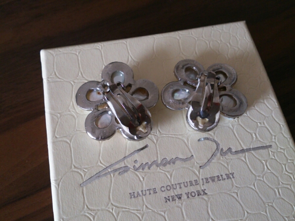 Siman tu サイマントゥ お花のイヤリング トリートドレッシング(イヤリング)｜売買されたオークション情報、yahooの商品情報をアーカイブ公開 - オークファン（aucfan.com）