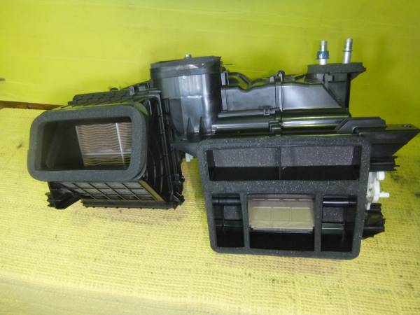 エブリィ H24年 DA64 64系 JOIN ヒーター コア ブロア ボックス(スズキ用)｜売買されたオークション情報、yahooの商品情報をアーカイブ公開 - オークファン（aucfan.com）