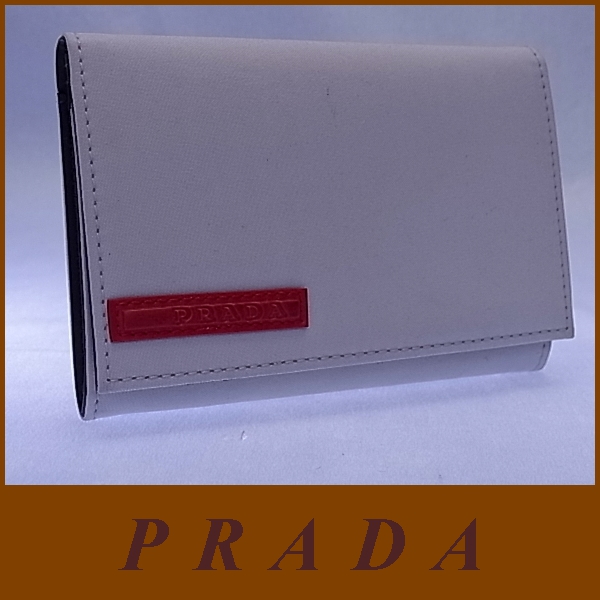 PRADA 名刺入れ カードケース 3M0504/ASTRO(服飾小物)｜売買されたオークション情報、yahooの商品情報をアーカイブ公開 - オークファン（aucfan.com）