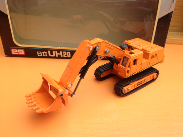 HITACHI UH20ローダショベル 1 85(建設車両、作業車)｜売買されたオークション情報、yahooの商品情報をアーカイブ公開 ...