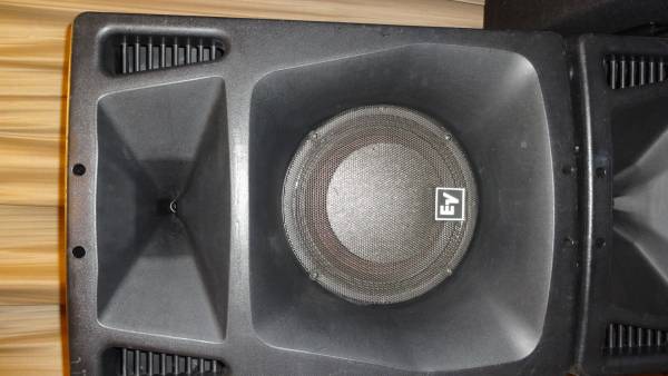 EV Sx500 エレクトロボイス(モニタースピーカー)｜売買されたオークション情報、yahooの商品情報をアーカイブ公開 - オークファン ...