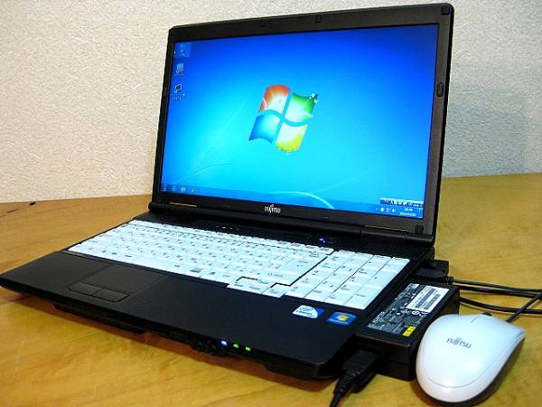 富士通 LIFEBOOK Celeron B710 1.6GHz Win7 A561/DX(15インチ～)｜売買されたオークション情報 ...