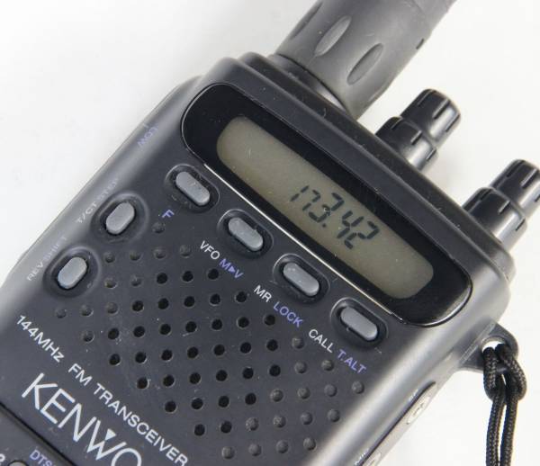 KENWOOD 144MHz FM トランシーバー TH-22AT 1円売切(ハンディ)｜売買されたオークション情報、yahooの商品情報を ...