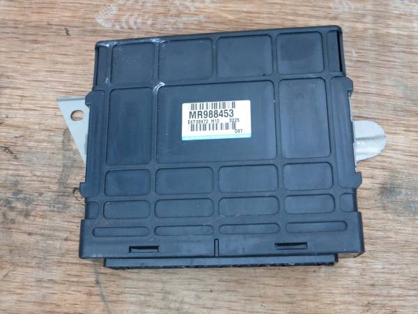 ekスポーツ LA-H81W エンジンコンピューター ECU 3G83/ターボ/AT(三菱用)｜売買されたオークション情報、yahooの商品 ...