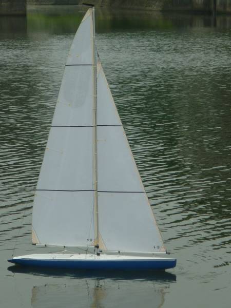 AC36 グレーシャス R／C ヨット(船、ボート)｜売買されたオークション情報、yahooの商品情報をアーカイブ公開 - オークファン ...