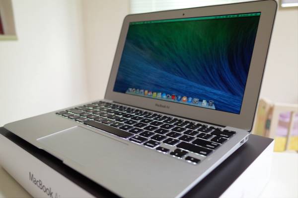 MacBook Air 11in Mid2011 USキー メモリ4G SSD128G 1.6GHz i5(MacBook Air)｜売買されたオークション情報、yahooの商品情報を ...