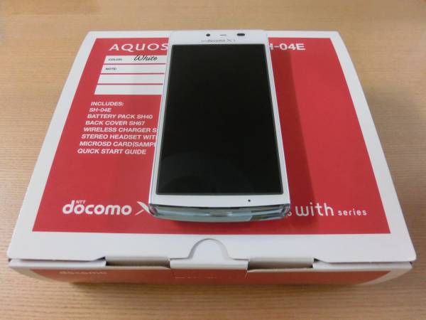 docomo SH-04E ホワイト 白ロム 一括購入(シャープ)｜売買されたオークション情報、yahooの商品情報をアーカイブ公開 - オークファン（aucfan.com）