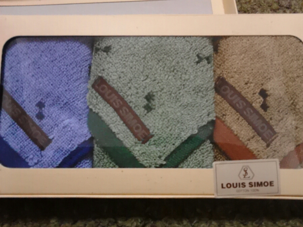 louis simoe ハンドタオル3枚セット(ハンドタオル)｜売買されたオークション情報、yahooの商品情報をアーカイブ公開 - オークファン（aucfan.com）