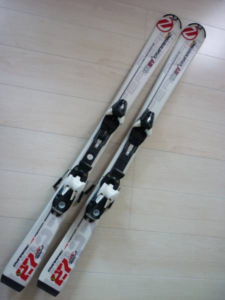 Dynamic VR27 ジュニア カービングスキー 120㎝(カービング)｜売買されたオークション情報、yahooの商品情報をアーカイブ公開 ...