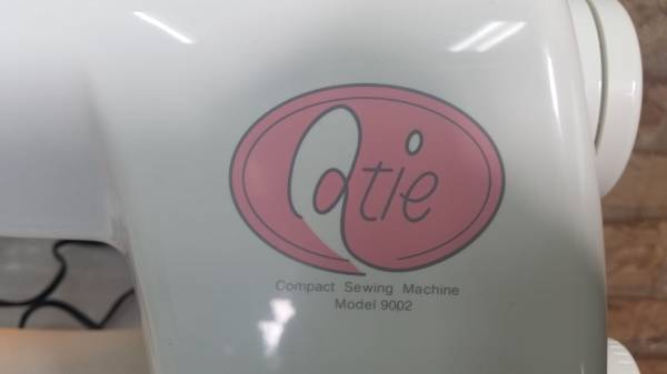 SINGER シンガー ミシン キューティー QT-9000 Qtie ホワイト(その他)｜売買されたオークション情報、yahooの商品情報をアーカイブ公開 - オークファン（aucfan.com）