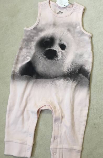 GAP あざらしロンパース 70カワイイ(ロンパース)｜売買されたオークション情報、yahooの商品情報をアーカイブ公開 - オークファン（aucfan.com）