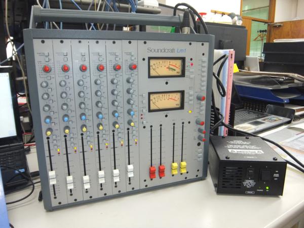 Soundcraft LM1 業務用ミキサー 6ch サウンドクラフト(ミキサー)｜売買されたオークション情報、yahooの商品情報を ...