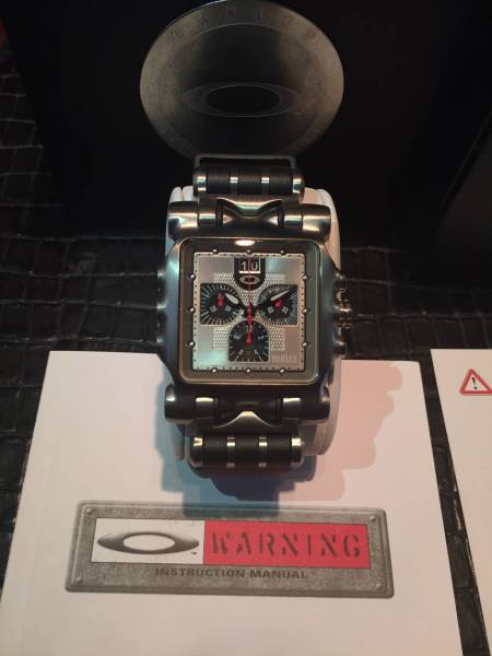 13万超 OAKLEY TIME TANK Minute Machineカスタム 時計(その他)｜売買されたオークション情報、yahooの商品 ...