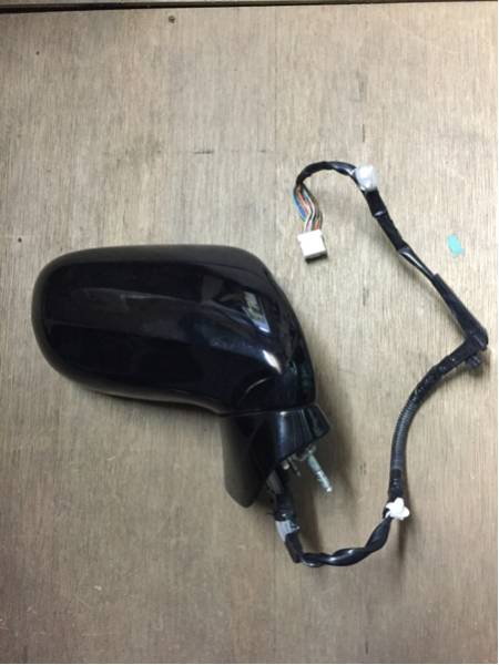 レクサス/LS600前期/ドアミラー/右側/黒色(ドアミラー)｜売買されたオークション情報、yahooの商品情報をアーカイブ公開 ...