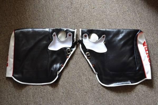 ホンダ ハンドルカバー c50 c65 カブc100c92c105c90c72c200c70(カバー)｜売買されたオークション情報、yahooの商品情報をアーカイブ公開 - オークファン ...