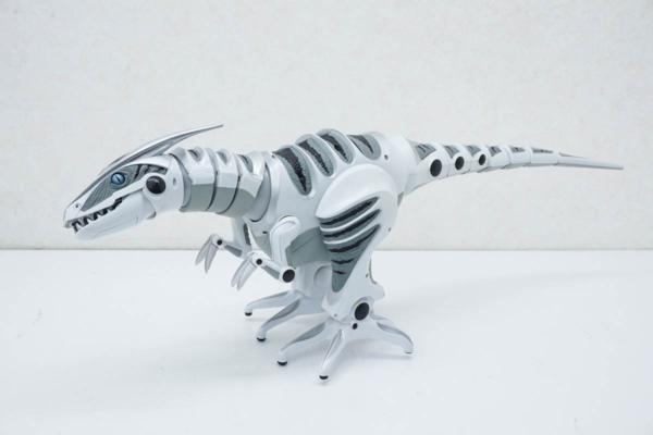 恐竜ロボット 人工知能搭載 ラジコンロボザウルス ROBOSAUR(トイラジコン)｜売買されたオークション情報、yahooの商品情報を ...