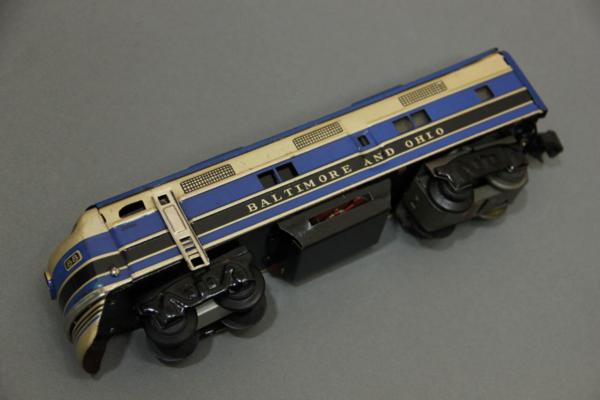E209 輸出用 STANDARD GAUGE LARGE Model Trainset ブリキ電車(鉄道)｜売買されたオークション情報、yahooの商品情報をアーカイブ公開 - オークファン ...