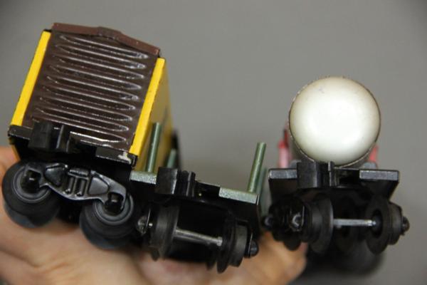 E209 輸出用 STANDARD GAUGE LARGE Model Trainset ブリキ電車(鉄道)｜売買されたオークション情報、yahooの商品情報をアーカイブ公開 - オークファン ...