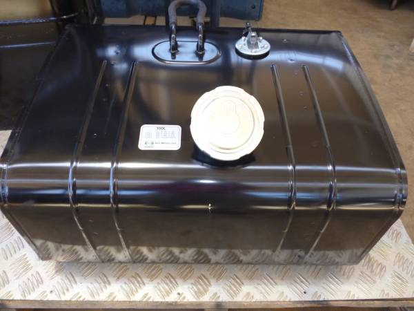 日野 燃料 タンク 100L TYPE 1 バンド ステー 無し(その他)｜売買されたオークション情報、yahooの商品情報をアーカイブ公開 - オークファン（aucfan.com）