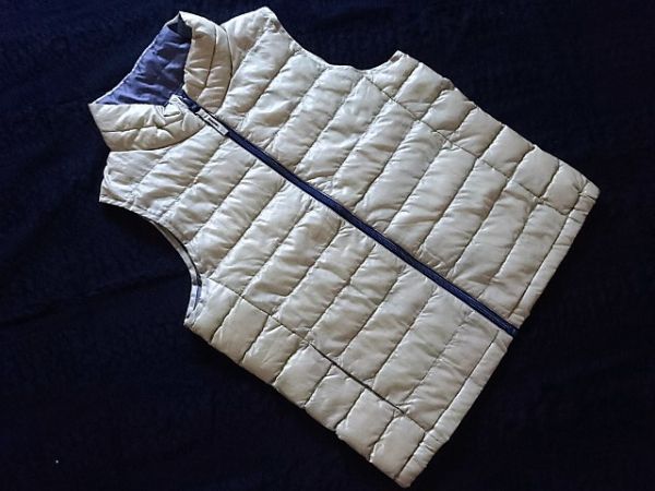 TH44 ユニクロ ライトダウン ベスト 140 マスタード 切手可(140（135～144cm）)｜売買されたオークション情報、yahooの ...