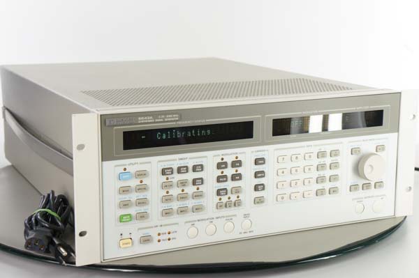 JUNK hp 8643A SYNTHESIZED SIGNAL GENERATOR シグナルジェネレーター RT1228064(アマチュア ...